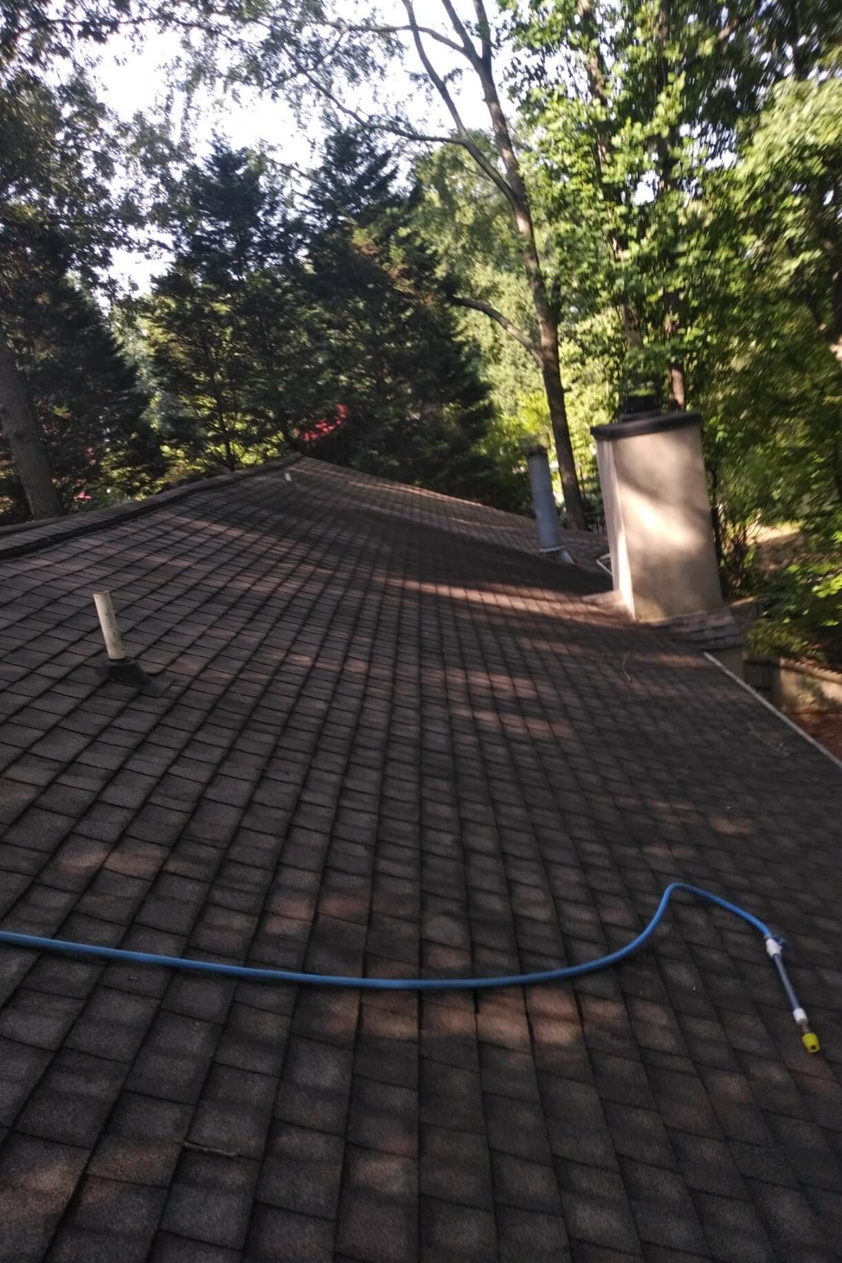 Roof Cleaning Cumming GA | Soft Wash Roof Washing | Aqua-Nomics